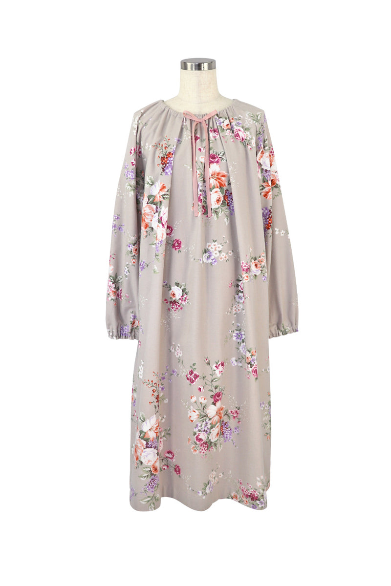 イクコ/IKUKO 綾ネル花柄プリント フロントギャザーネグリジェ – IKUKO ONLINE SHOP